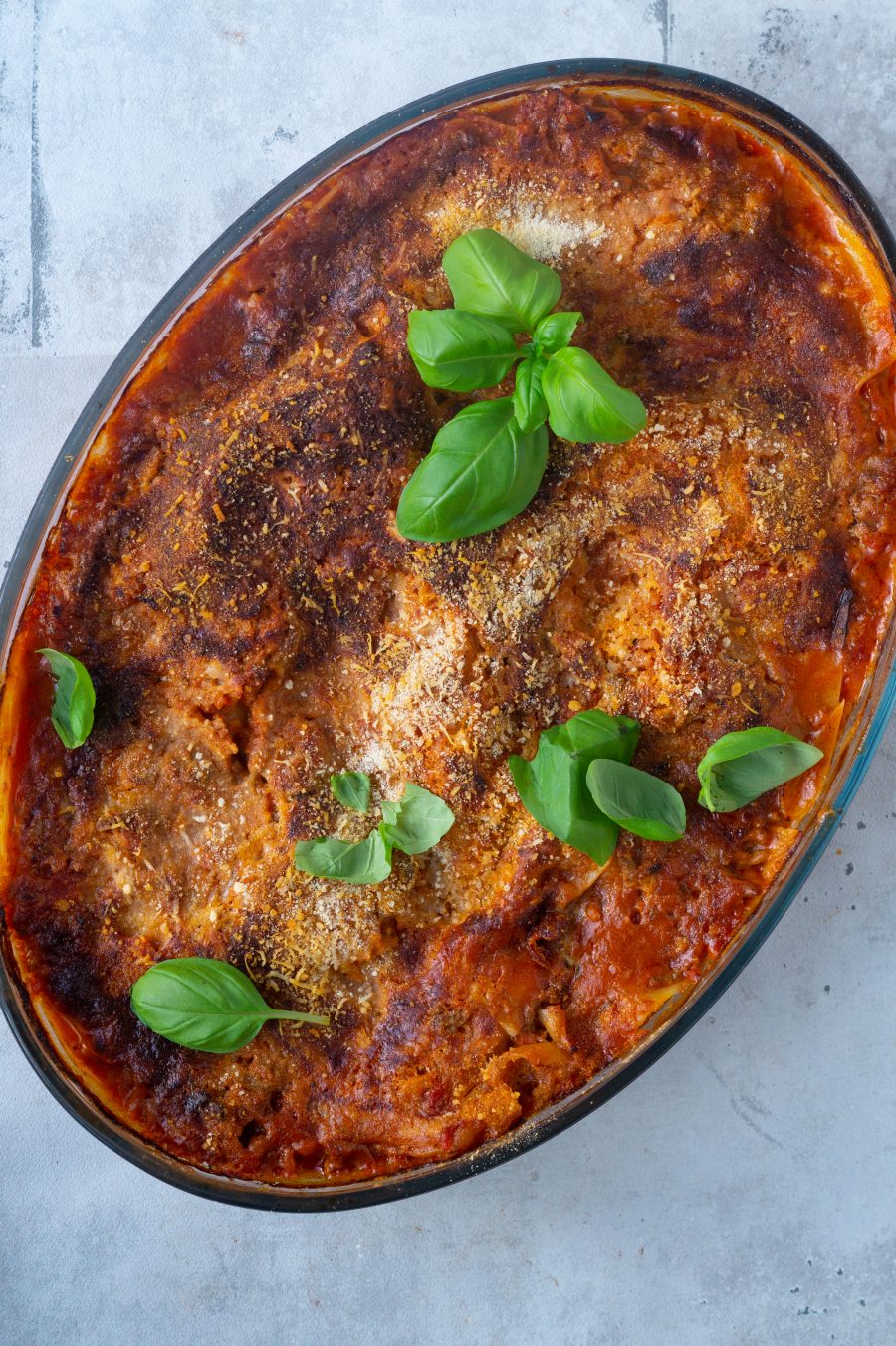 Lasagne med oksekød - opskrift på klassisk lasagne - Julie Bruun