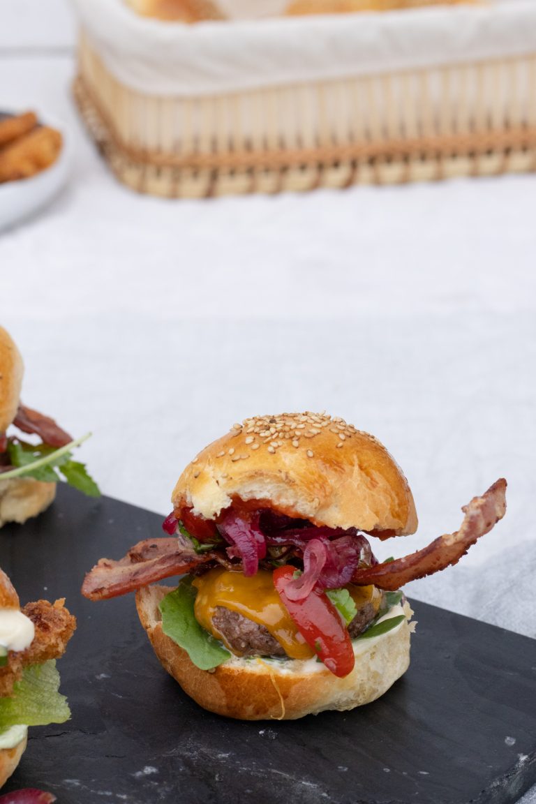 Sliders - små burgers med forskelligt indhold, perfekt gæstemad