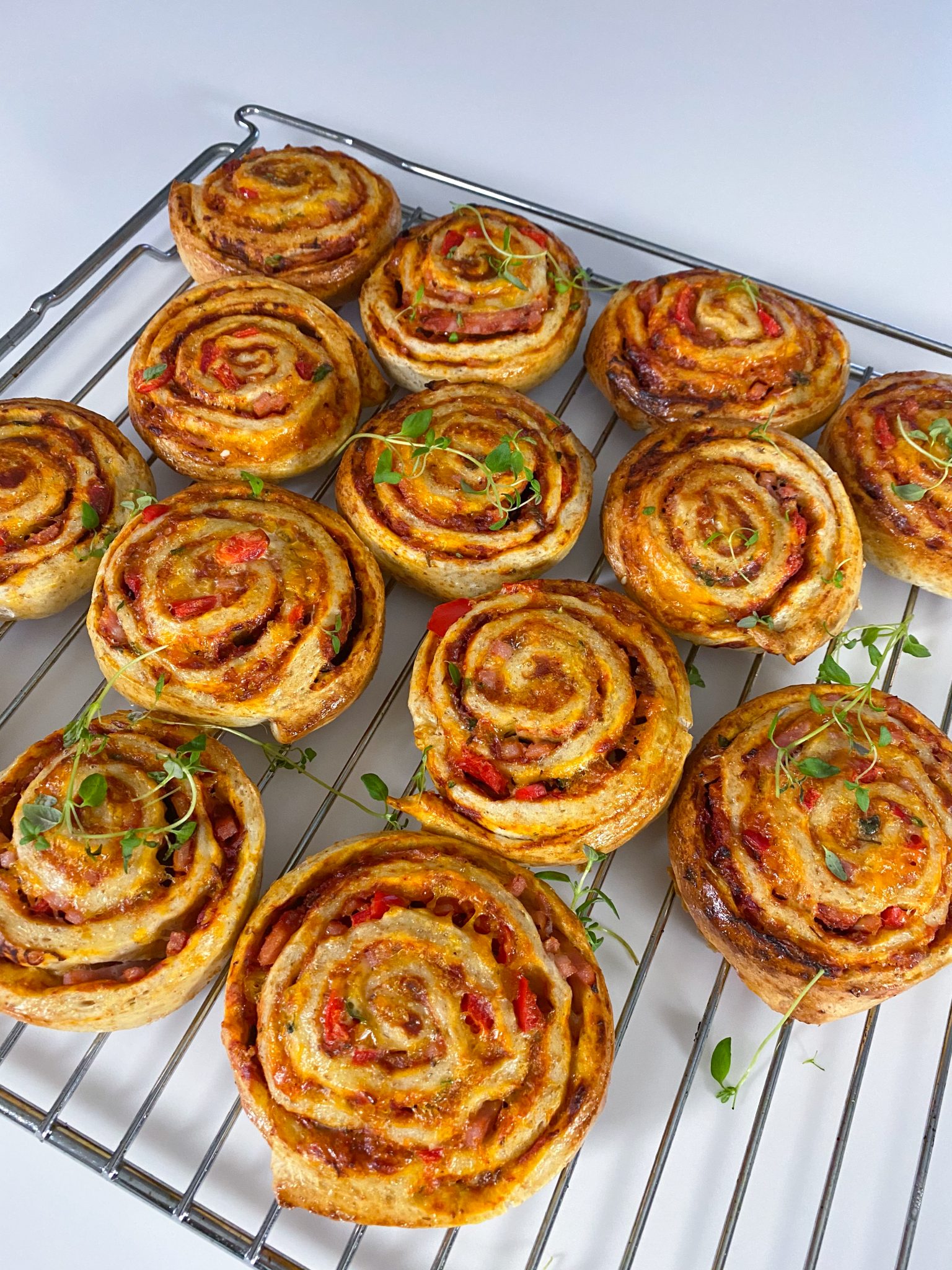 Pizzasnegle - Den bedste opskrift på snegle med masser af fyld