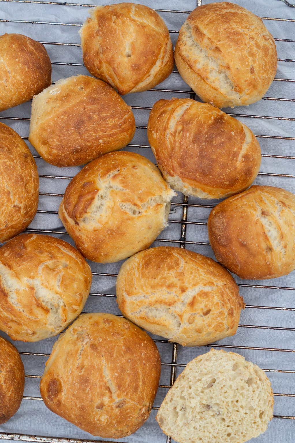 Boller med havregrød - De sprødeste boller bagt med damp