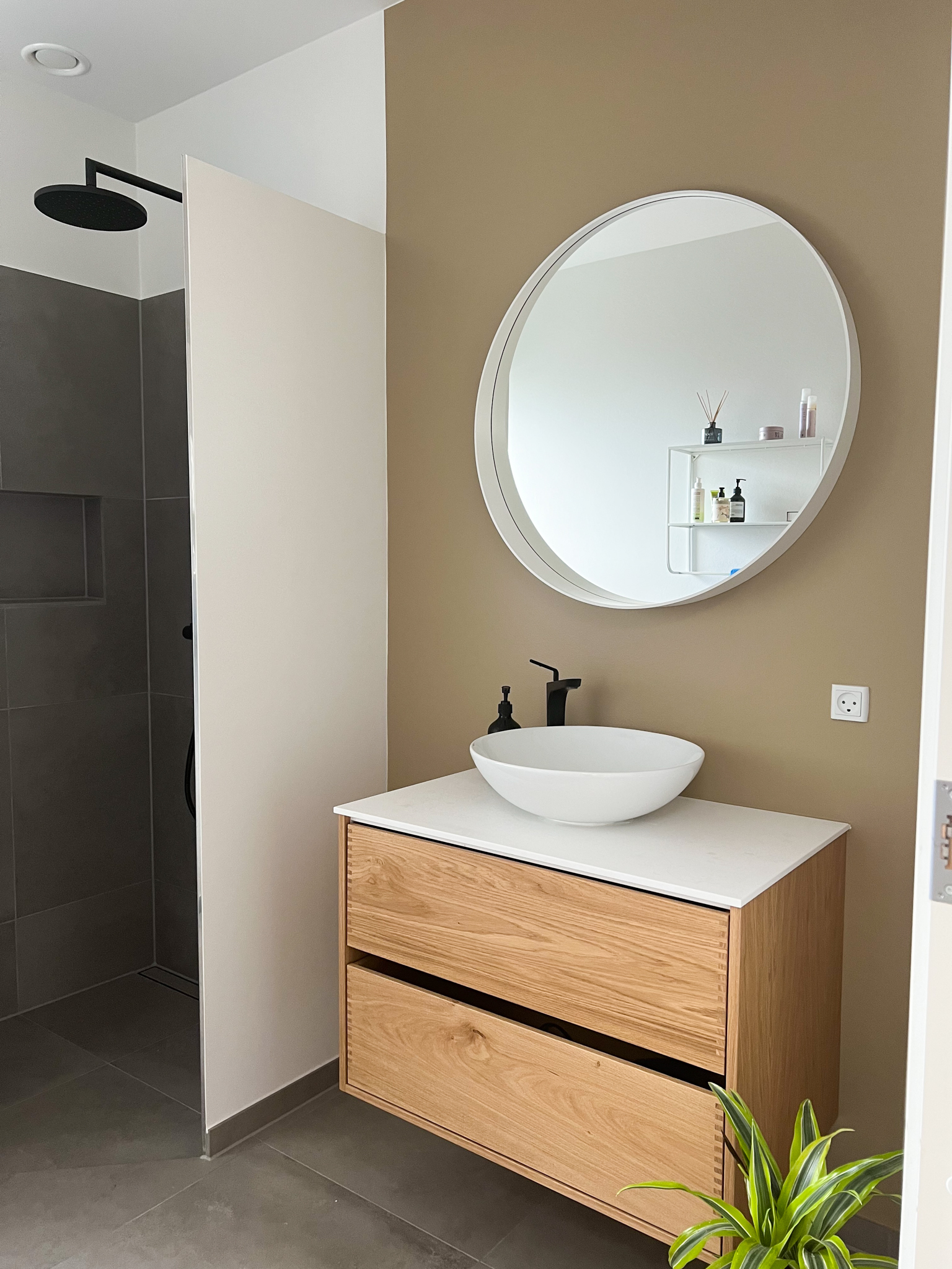 Farvekoder og kæmpe rabatkode på gardiner, få inspiration her.