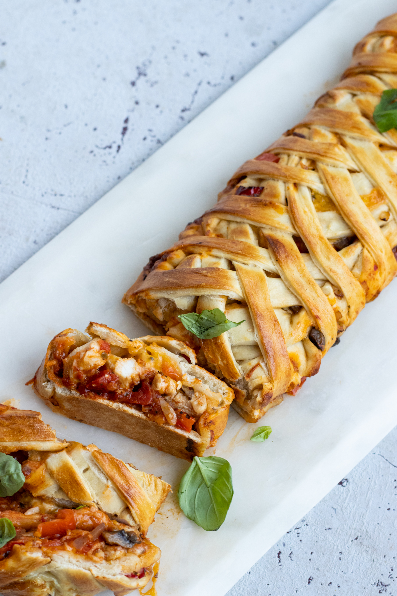 Calzone med krydret kylling - Julie Bruun