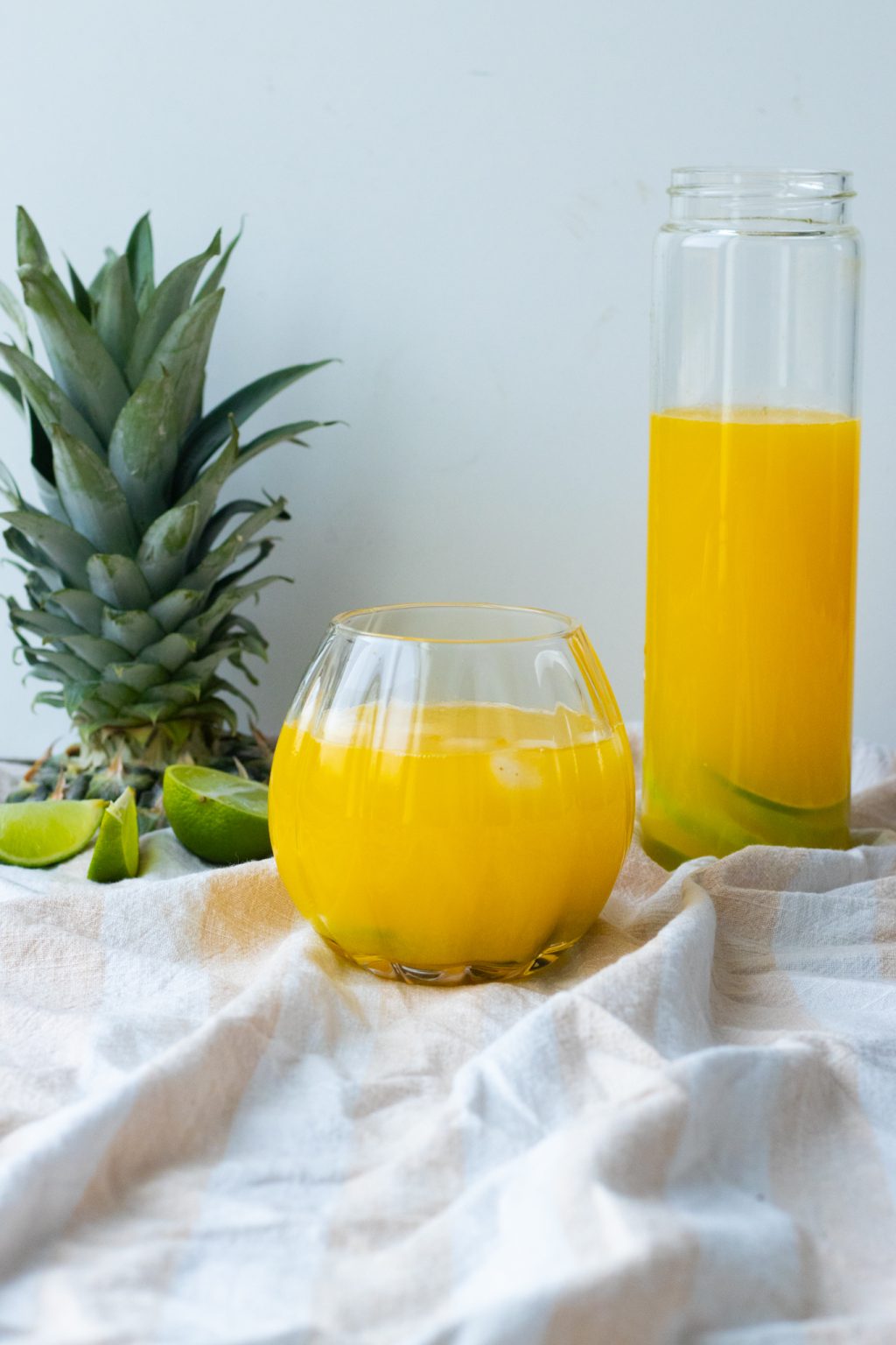 Mango ananas drik - Julie Bruun